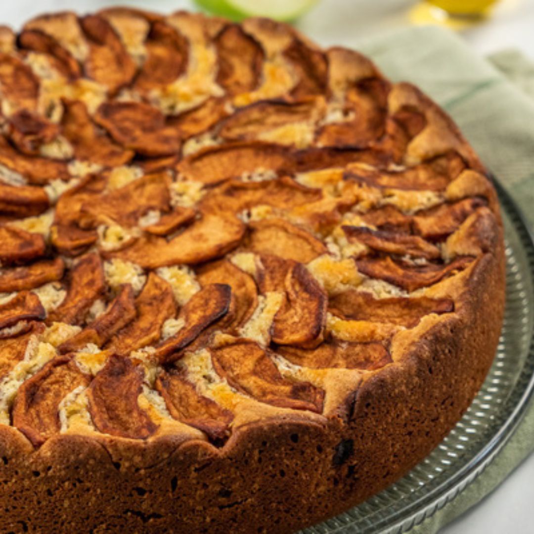 Apple Olive Oil Cake – The Olive Scene